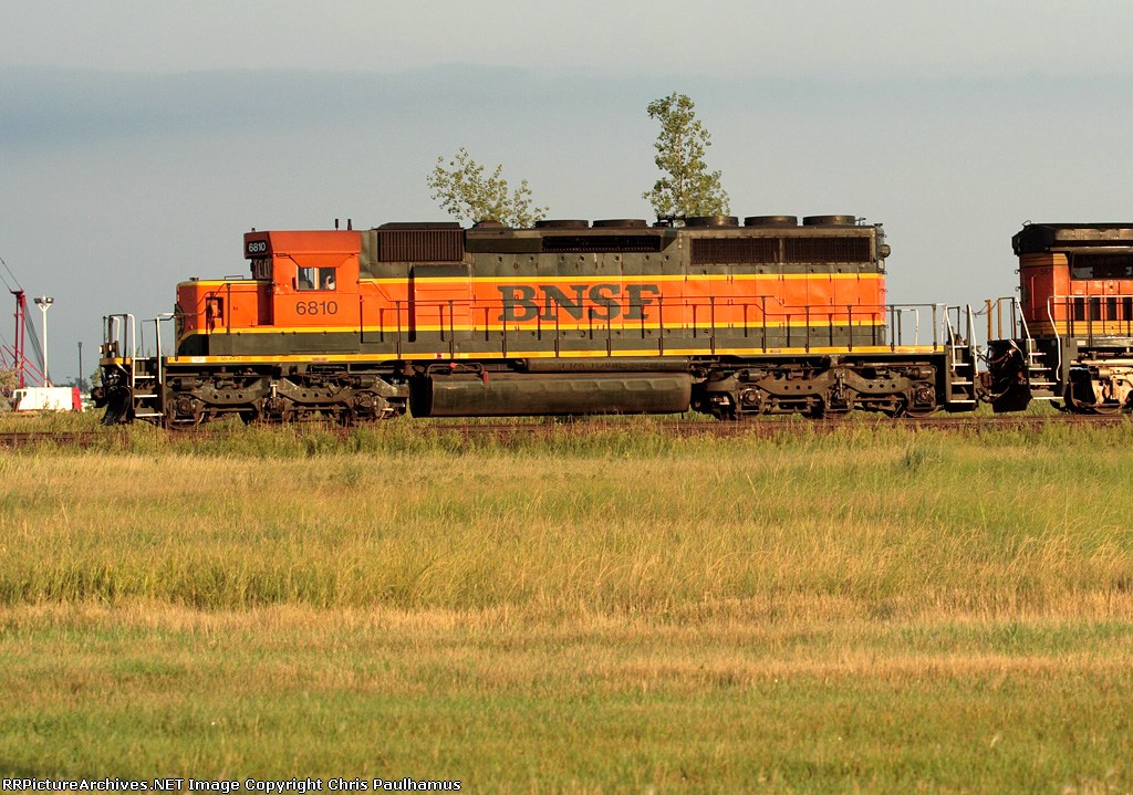 BNSF 6810 (M-DILGFD)